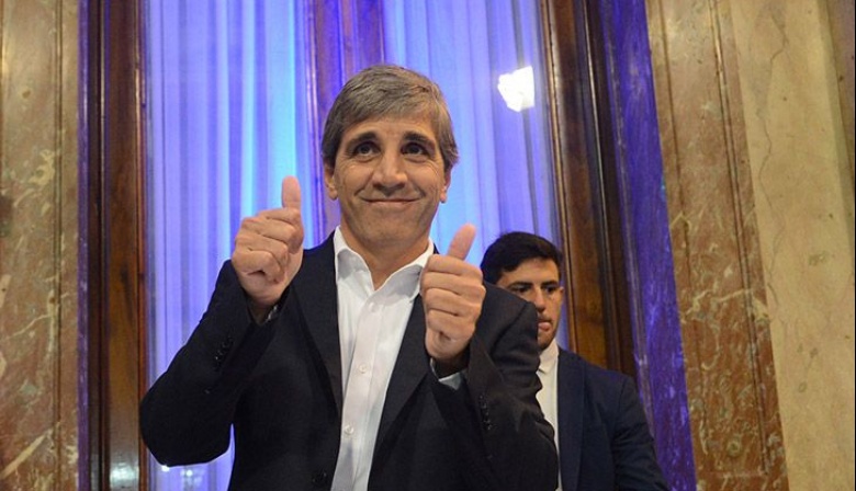 Luis "Toto" Caputo ninguneó la derrota legislativa y aseguró el “equilibrio financiero” - Infomiba